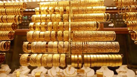 Gold Prices Rise By Rs900 Per Tola Locally Dialogue Pakistan