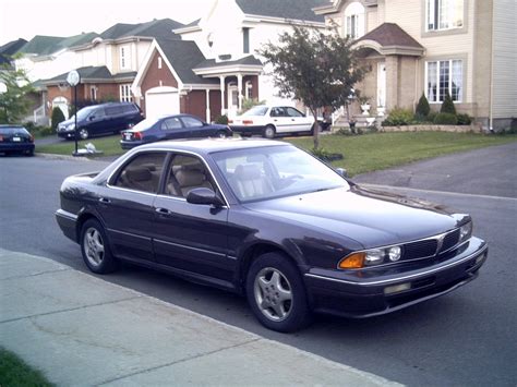 1992 Mitsubishi Diamante Base Sedan 30l V6 Auto