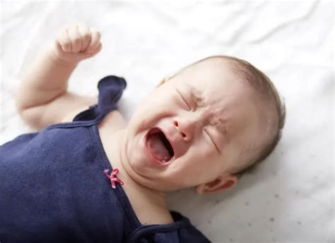 Cách Dỗ Trẻ Khóc đêm 7 Tuyệt Chiêu Xoa Dịu Cơn Quấy Khóc Của Bé