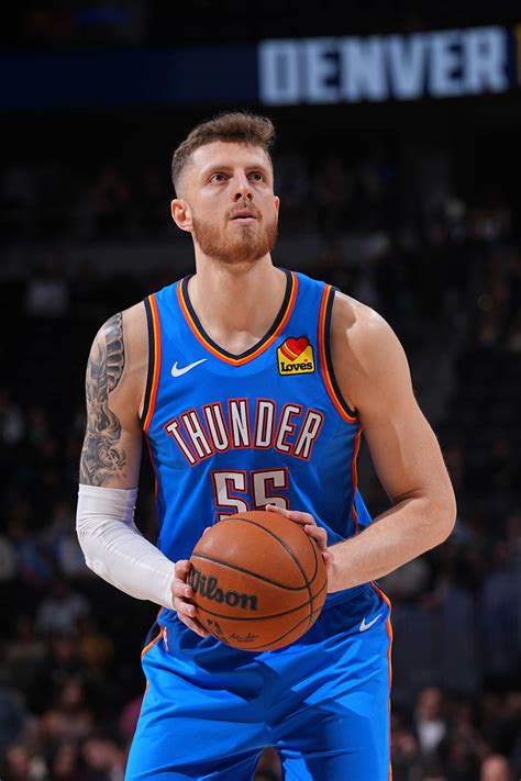Isaiah Hartenstein Out 5 6 Weeks After Injury In Thunder Vs Nuggets