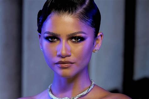 Zendaya Wont Be At The 2026 Met Gala — And The Internet Has Thoughts
