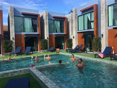 Is There A Bar Or Lounge At Peace Blue Naiharn Naturist Resort Phuket