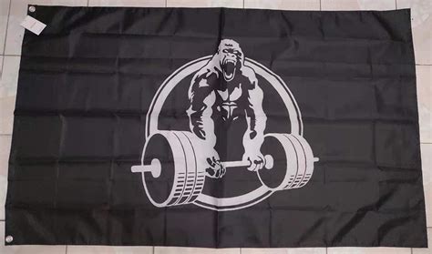 We Found The Best Gym Flags To Motivate And Inspire Your Workouts