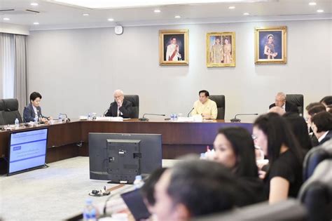 “พีระพันธุ์” จ่อกำหนดราคากลางน้ำมันให้ผู้ค้าฯ พิสูจน์ต้นทุนเพื่อรับชดเชยหากขาดทุน