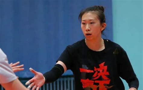 老二传找到新东家！没有加盟朱婷所在俱乐部，北汽可考虑陈馨彤