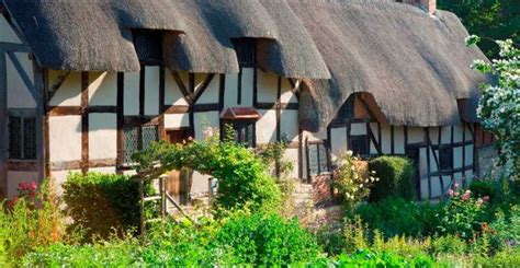 Anne Hathaways Cottage Stratford Upon Avon Book Tickets And Tours