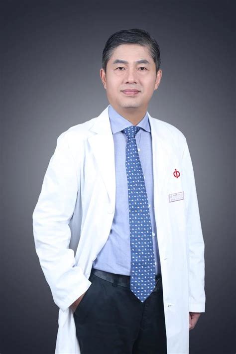 医师节系列致敬中国医师节中山一院4位专家荣获广东医师奖 中山大学附属第一医院