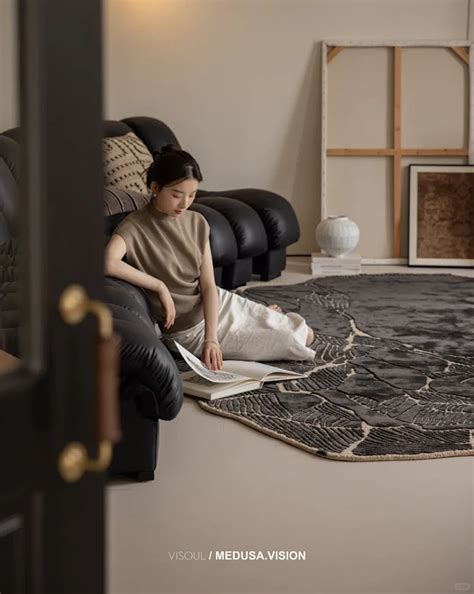 当空间没有变化时，尝试下异形地毯 小红书