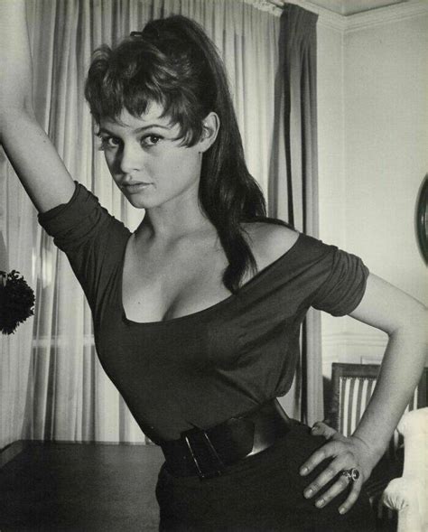 28 Rare Glimpses Into Philippe Halsmans Celebrity Portraiture Barnorama