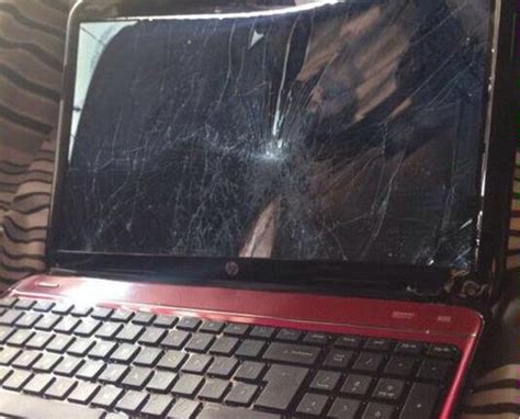 Pornhub Sends Man A New Computer After He Smashed His Pics