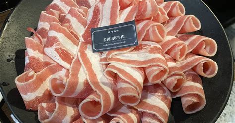 【台北松山】樂崎火鍋 民生社區人氣小火鍋 肉肉都超大盤 Rakusaki Hotpot