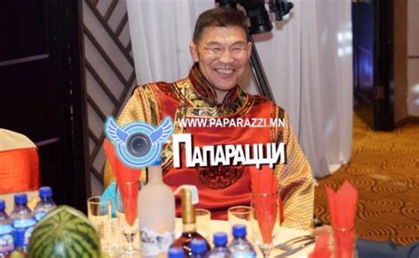 С Эрхэмбаяр зүрхний амрагаа олсон гэв үү