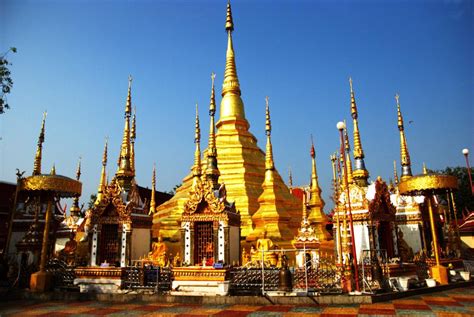 วันนี้คิวแต่งเพลง ของ วัดพระบรมธาตุเจ้าบ้านตาก และบันทึกเสียงต่อเลยนะครับ น้อมถวายเป็นพุทธบูชา