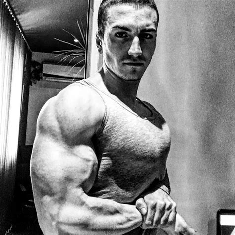 Stanislav Chakarov Youtube