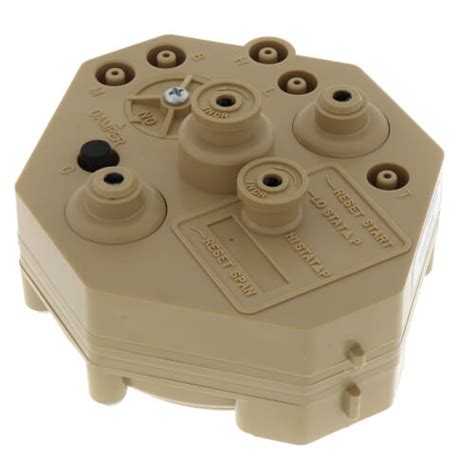 Csc 3017 16 Kmc Controls Csc 3017 16 Multi Function Pneumatic Vav Reset Volume Controller