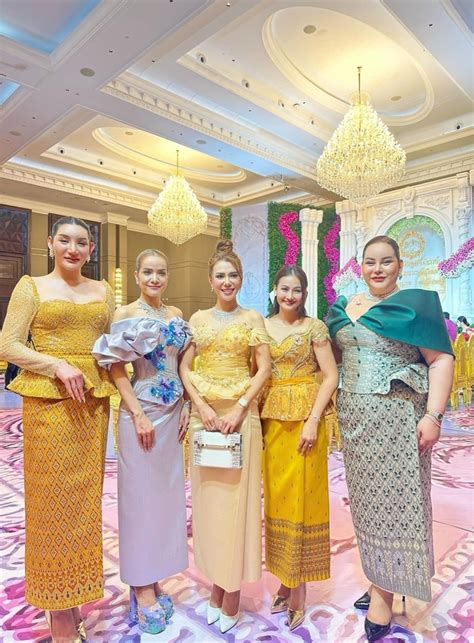 ទិដ្ឋភាពក្នុងថ្ងៃមង្គលការ លោកស្រី ទ្រី ដាណា មានការចូលរួមពីអ្នកជំនួញ និងតារាល្បីៗជាច្រើន