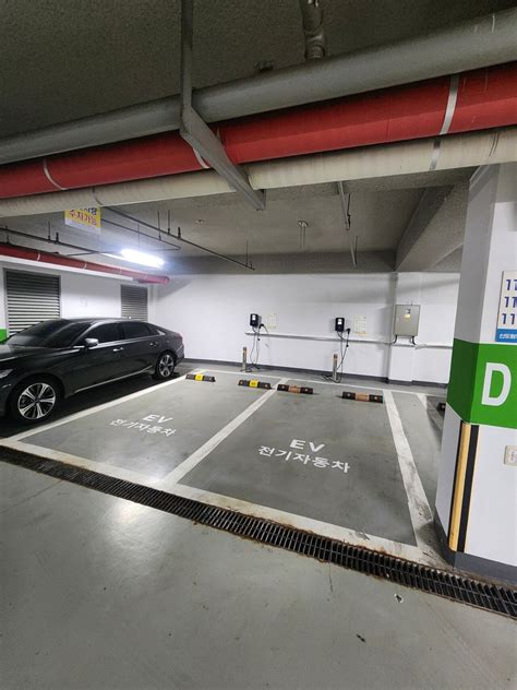 전기차 충전자리 일반차량 주차 과태료 나왔어요 자동차 에펨코리아