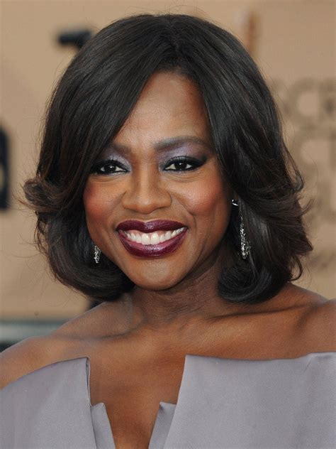 Download Award Winning Hollywood Actress Viola Davis At The Sag Awards Wallpaper