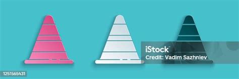 파란색 배경에서 격리된 트래픽 콘 아이콘을 용지 잘라냅니다 종이 아트 스타일 벡터 일러스트레이션 3차원 형태에 대한 스톡 벡터 아트 및 기타 이미지 Istock