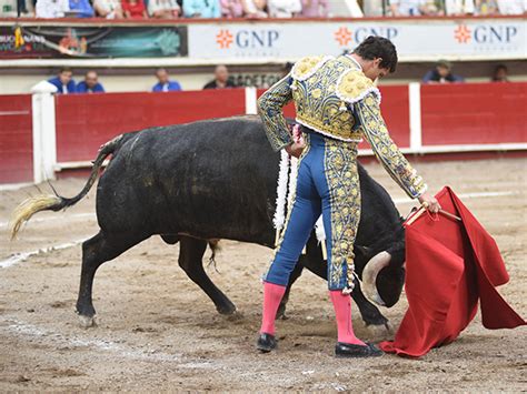 Poso Y Peso De Luque Meritoria Oreja En San Marcos