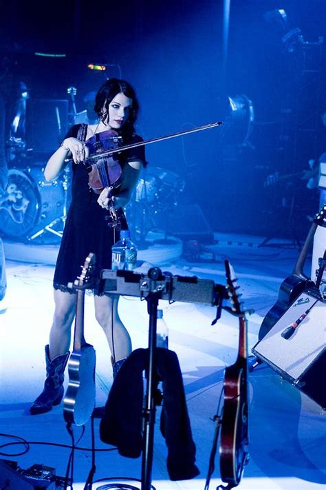 7 Hot Sexy Lillie Mae Bikini Pics