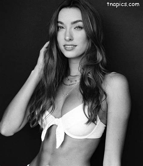 Tori Kelly Nude And Bikini Hot Pics Top Nude Actors