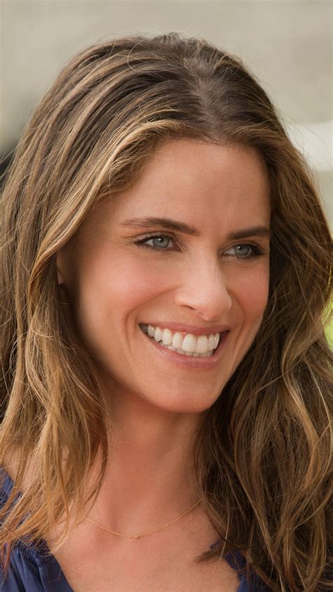 Amanda Peet Wallpapers 27 Images Wallpapercat