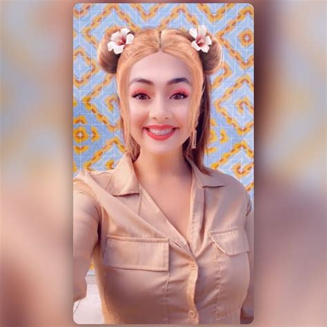 Blonde Hair Buns Lens By Snapchat Snapchat Lenses And Filters