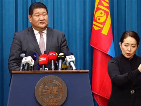 Л Мөнхбаатар Төр захиргааны зарим байгууллагыг Хөшигийн хөндий рүү нүүлгэх тогтоол эцэслэн