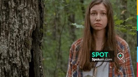 The Plaid Shirt Of Enid Katelyn Nacon In The Walking Dead Spotern