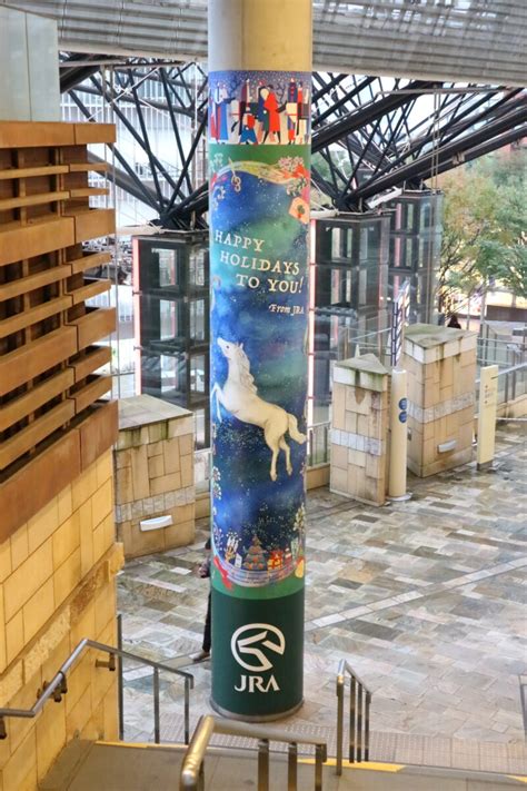 六本木ヒルズ内 クリスマス広告 イラストレーター絵本作家roko