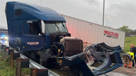 Jackknifed Semi Crashes Spills Fuel Across I 75 Causing Hourslong Shutdown
