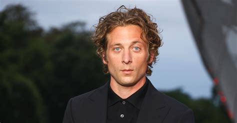 Male Celebrities Who Are Considered Ugly Hot