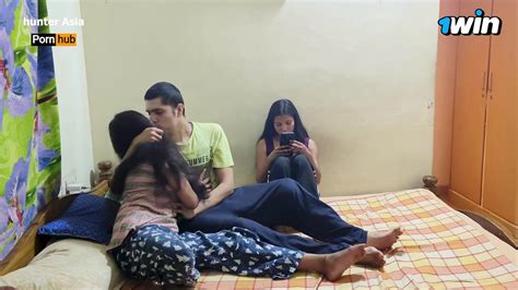 Food Delivery Guy Gets Lucky By Fucking Two Pussies Free Sex Video