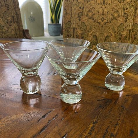 Cosmopolitan Martini Cocktail Glasses Heavy Bottoms 8 Ounce Set Of 4 Etsy