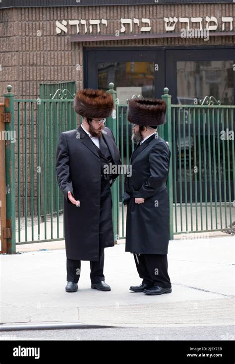 What Are Hasidic Fur Hats Made Of At William Woodard Blog