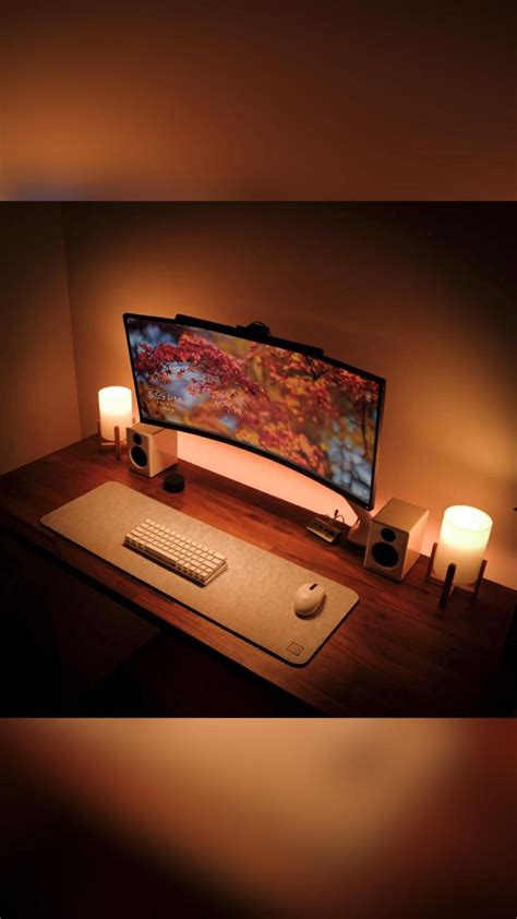 Minimalistic Desk Setup