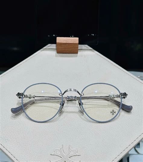 Kính Chrome Hearts Chính Hãng Tại Việt Nam 2026