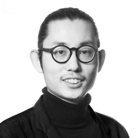 Xy Feng Medium