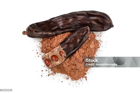 캐롭 포드와 분말은 클리핑 경로와 전체 깊이의 필드로 흰색 배경에 고립되어 있습니다 맨 위 보기입니다 플랫 레이 0명에 대한 스톡 사진 및 기타 이미지 Istock