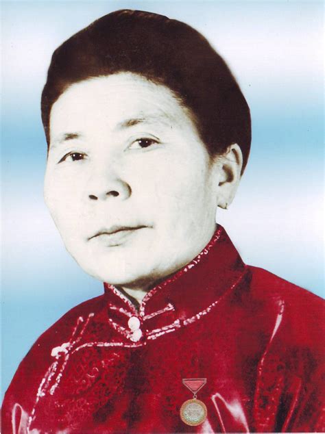 Хөдөлмөрийн хүндэт медальт С Лхагважав Эрүүл Мэндийн газар Flickr