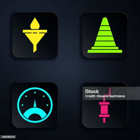 자동차 머플러 깔때기 또는 필터 및 모터 오일 방울 속도계 및 트래픽 콘을 설정합니다 검은색 사각형 버튼입니다 벡터 0명에 대한