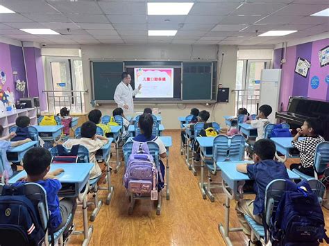 山大口腔“微笑口腔 健康同行”系列义诊走进山东省青少年宫 山东大学口腔医（学）院 山东省口腔医院