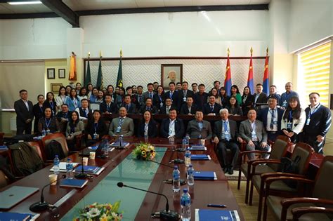 “ГАЗРЫН ХАРИЛЦАА 2024” ЭРДЭМ ШИНЖИЛГЭЭНИЙ БАГА ХУРАЛ ЗОХИОН БАЙГУУЛАГДЛАА Газрын харилцааны