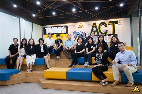 Ide Thailand Group Photo Customer Insight Workshop Facebook
