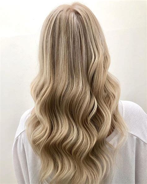 Were Obsessed With Wella Passionista Nella Hair Artistrys Sandy