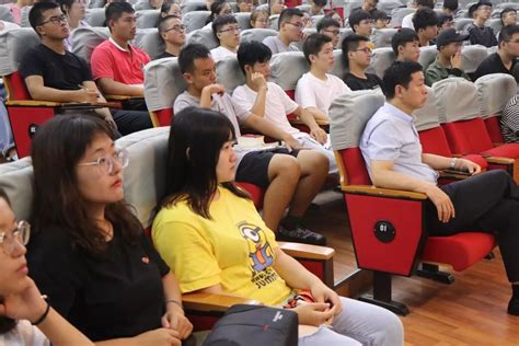 标准化学術大講堂 国际标准化发展趋势与中国制造 青岛大学商学院质量与标准化系
