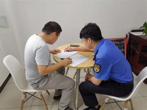 江川路街道城市管理行政执法中队探索非现场执法方式，让违法违规行为无处遁形