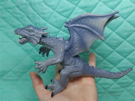 Дракон фігурка іграшка — ціна 75 грн у каталозі Іграшкові фігурки Купити дитячі товари за