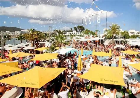 Ciao From Italy Embracing Aperitivo Culture At Pool Parties In 2025
